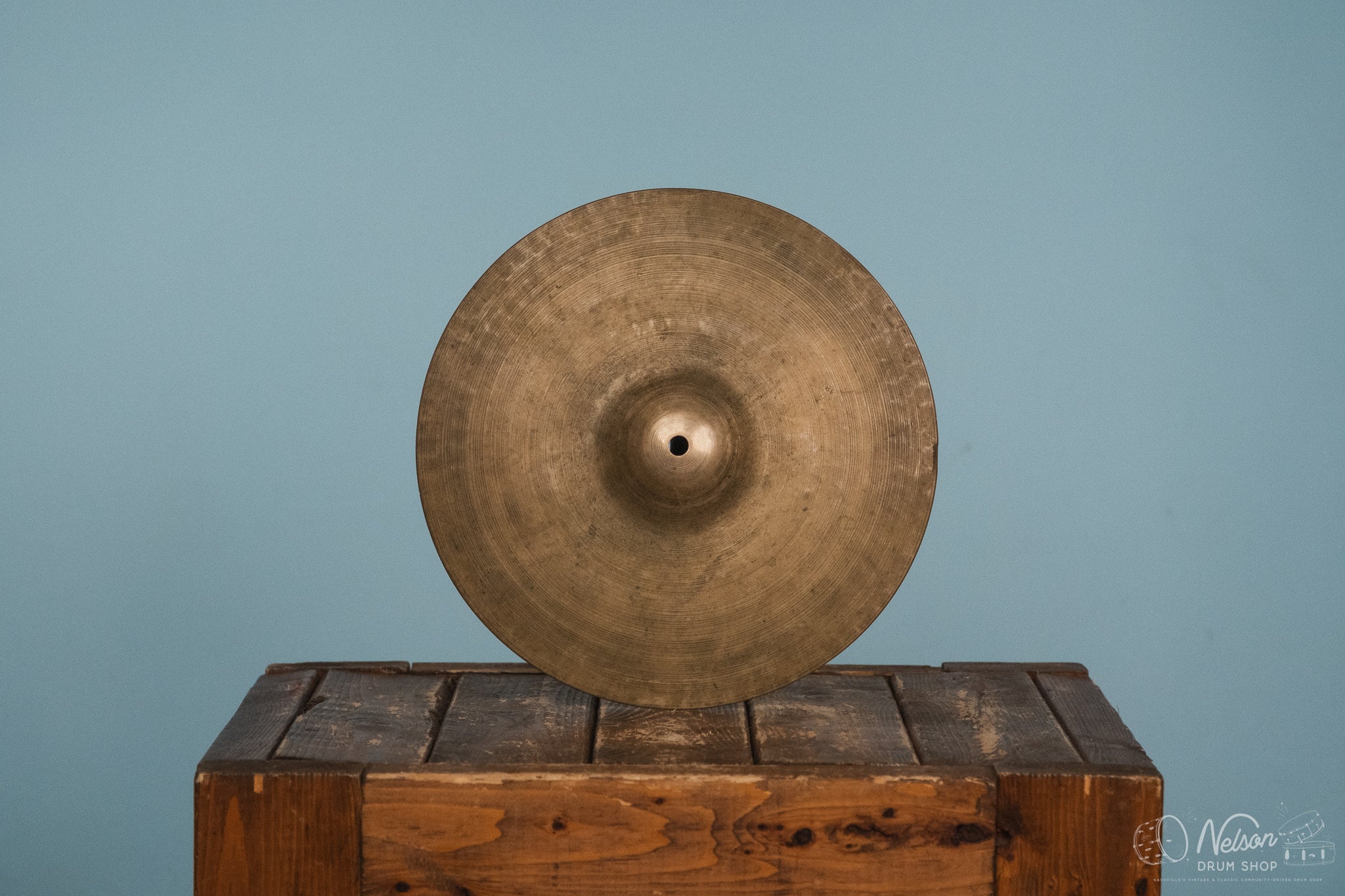 Vintage No-Stamp Cymbal (Cracked) - 12